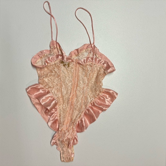 Victoria's Secret | Intimates & Sleepwear | Vintage Victorias Secret ...